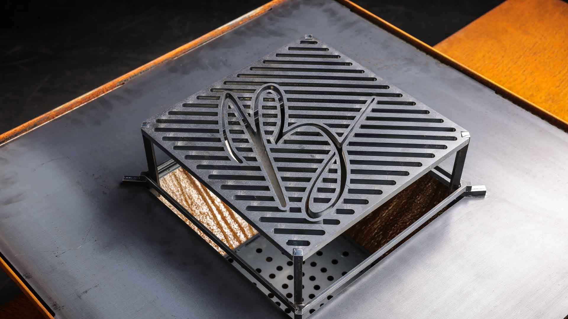 BRAZIN, Le brasero Français - Pour les épicuriens gastronomes